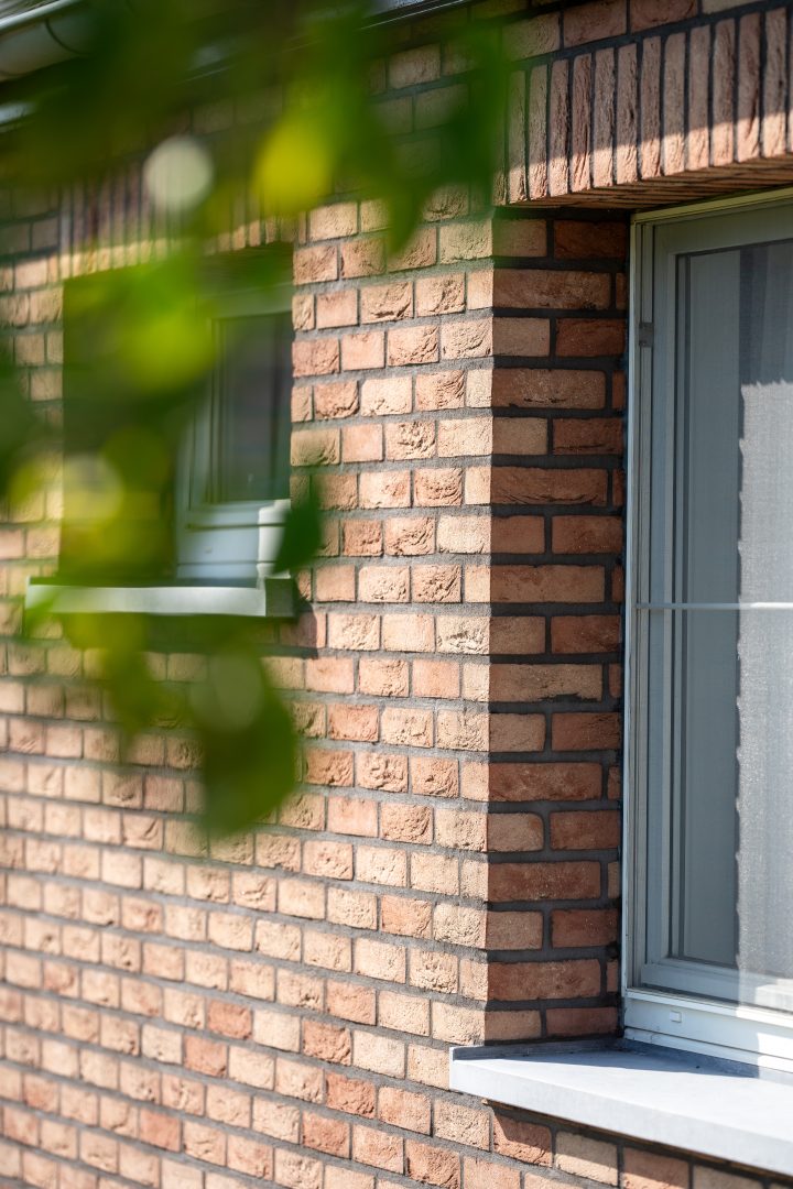 Briquettes sur isolant - Revêtement pour isolation extérieure